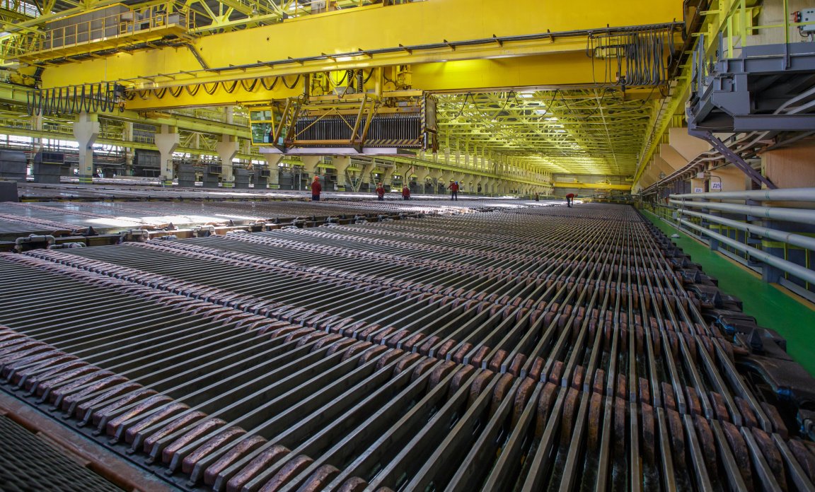 DC Busbar Systems for Reliable Energy Transmission