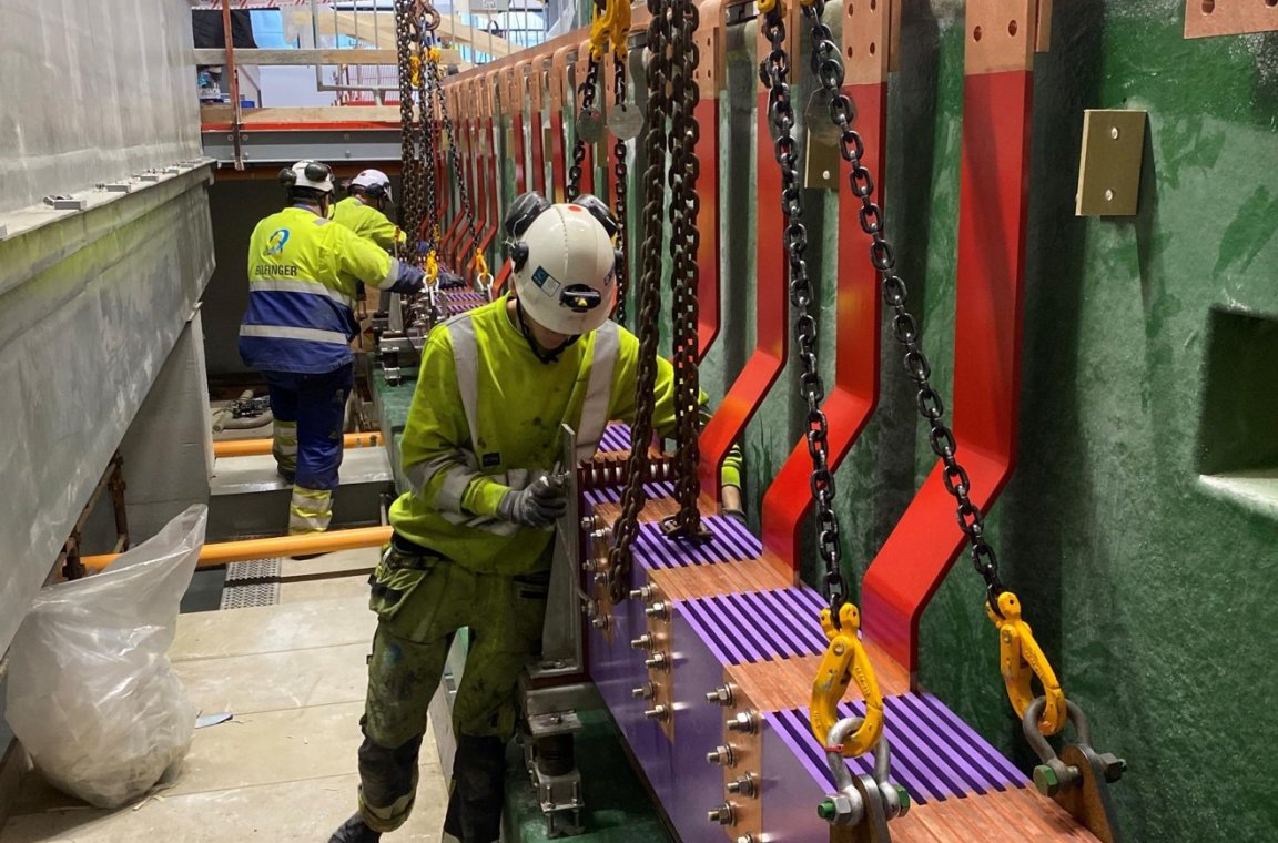 DC Busbar Systems for Reliable Energy Transmission