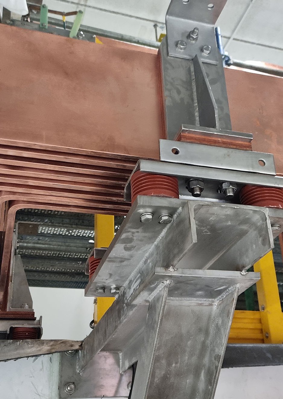 DC Busbar Systems for Reliable Energy Transmission